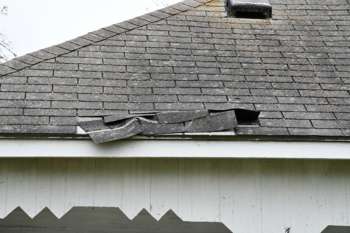 The Best Roof Shape for High Winds & The Ones to Avoid